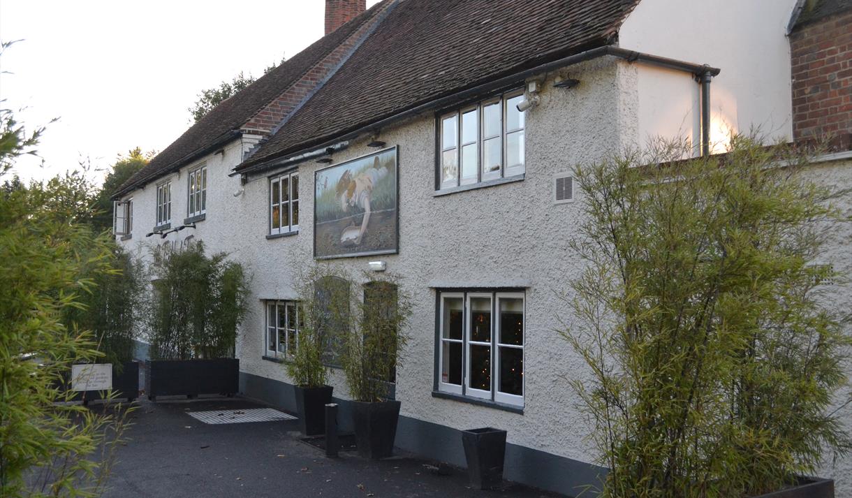 The Tickled Trout - Pub/Inn in Maidstone, Maidstone - Visit Maidstone